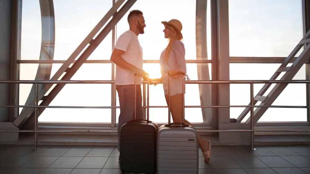 First Time Meeting in a Long Distance Relationship? What to Expect