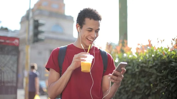 24 Crazy Long Distance April Fools' Pranks for Your Lover or BFF